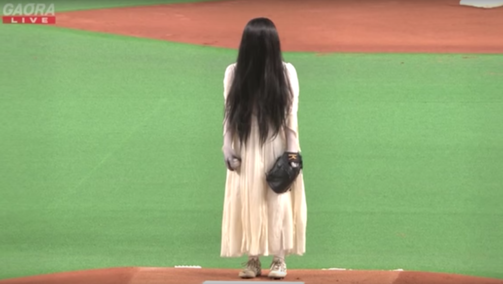 Bizarre Werbeaktion: Die Geister aus „The Ring“ und „The Grudge ...