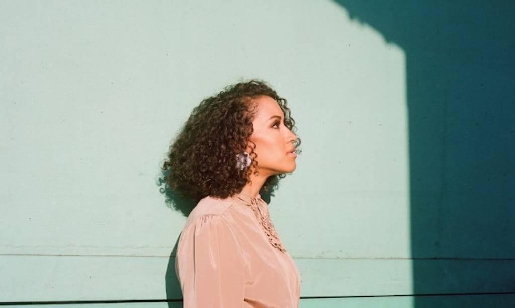 Musikexpress präsentiert: Kadhja Bonet spielt zum ersten Mal in Berlin ...