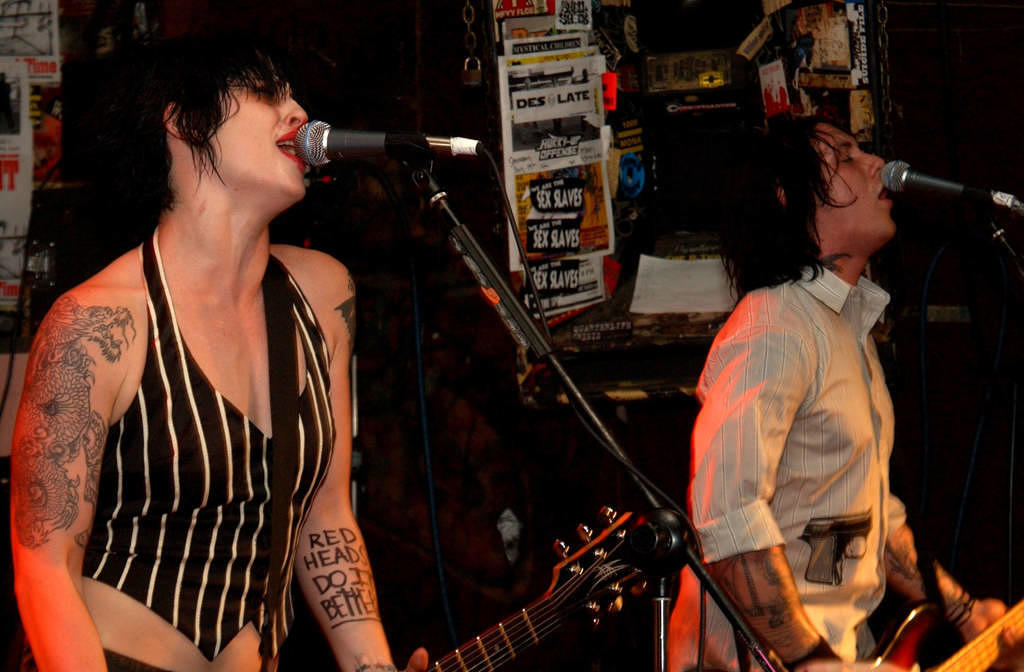The Distillers lassen auf eine Wiederkehr hoffen - Musikexpress