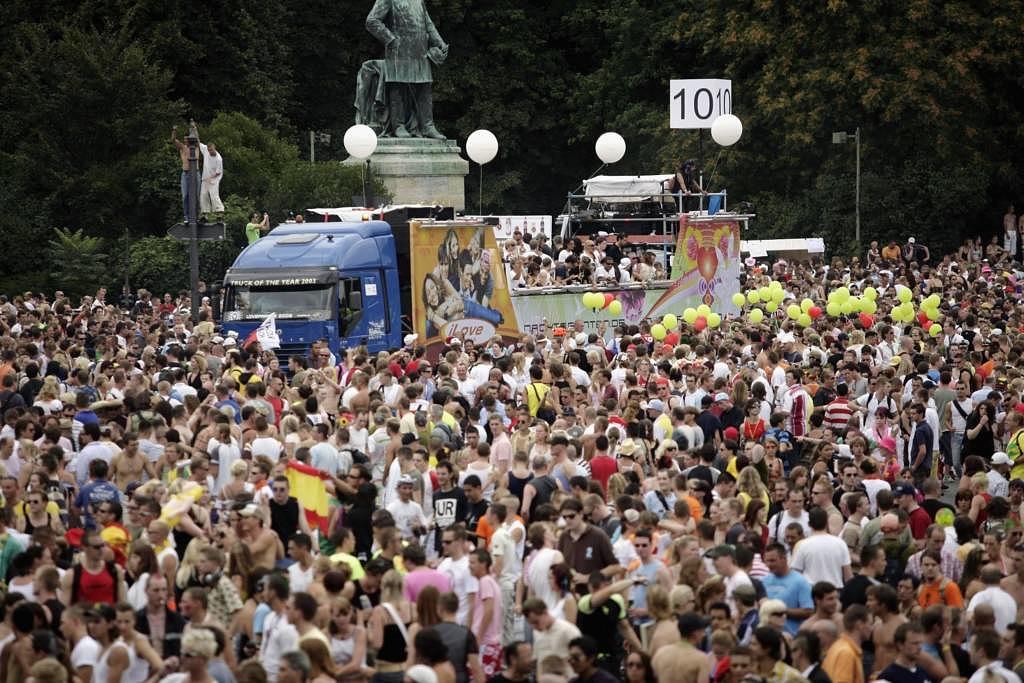 Livestream: Berliner Loveparade-Neuauflage „Rave The Planet“ hier in ...