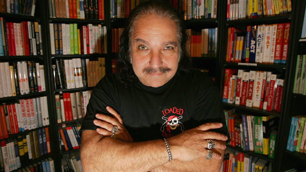 Sexuelle Übergriffe: Ron Jeremy wegen 20 weiterer Anklagen vor Gericht