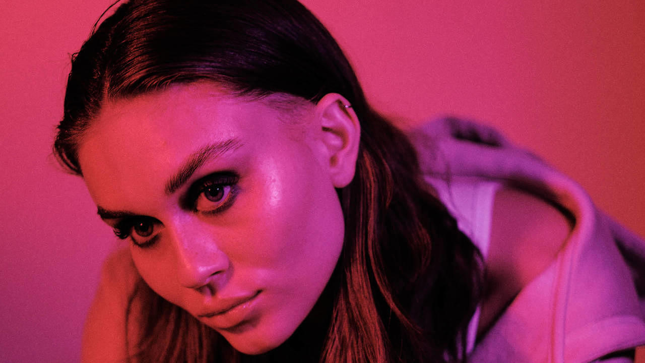 ME-Talk auf Clubhouse: Wie kann Popmusik Teenager*innen empowern, Leepa ...