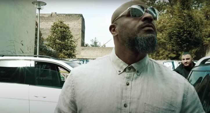 Rapper Massiv plant Döner-Imperium - Musikexpress