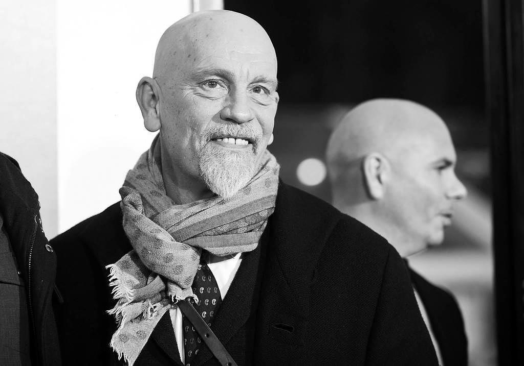 John Malkovich: Hotelzutritt wegen ungültigem Impfpass verweigert ...