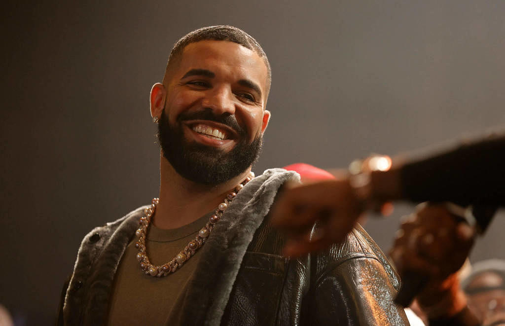 Wunderschone Ist Drake Schwul Bilder