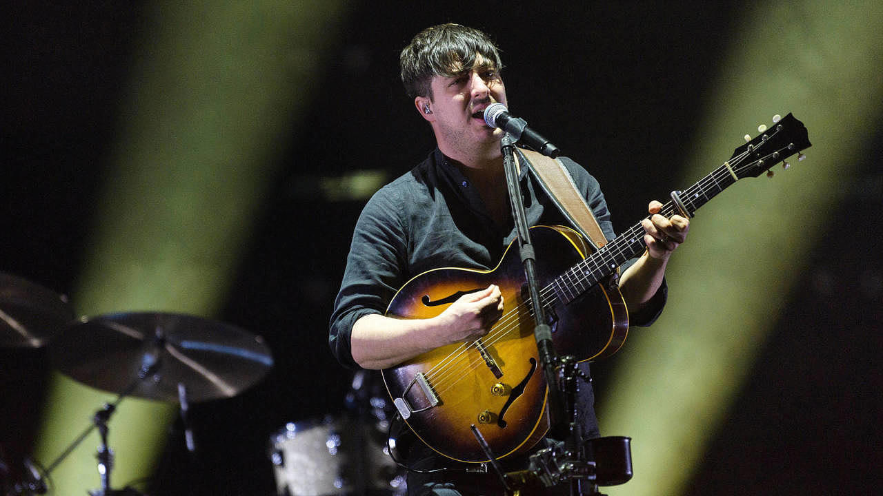 Marcus Mumford: Solo-Debütalbum – mit Phoebe Bridgers und Brandi ...