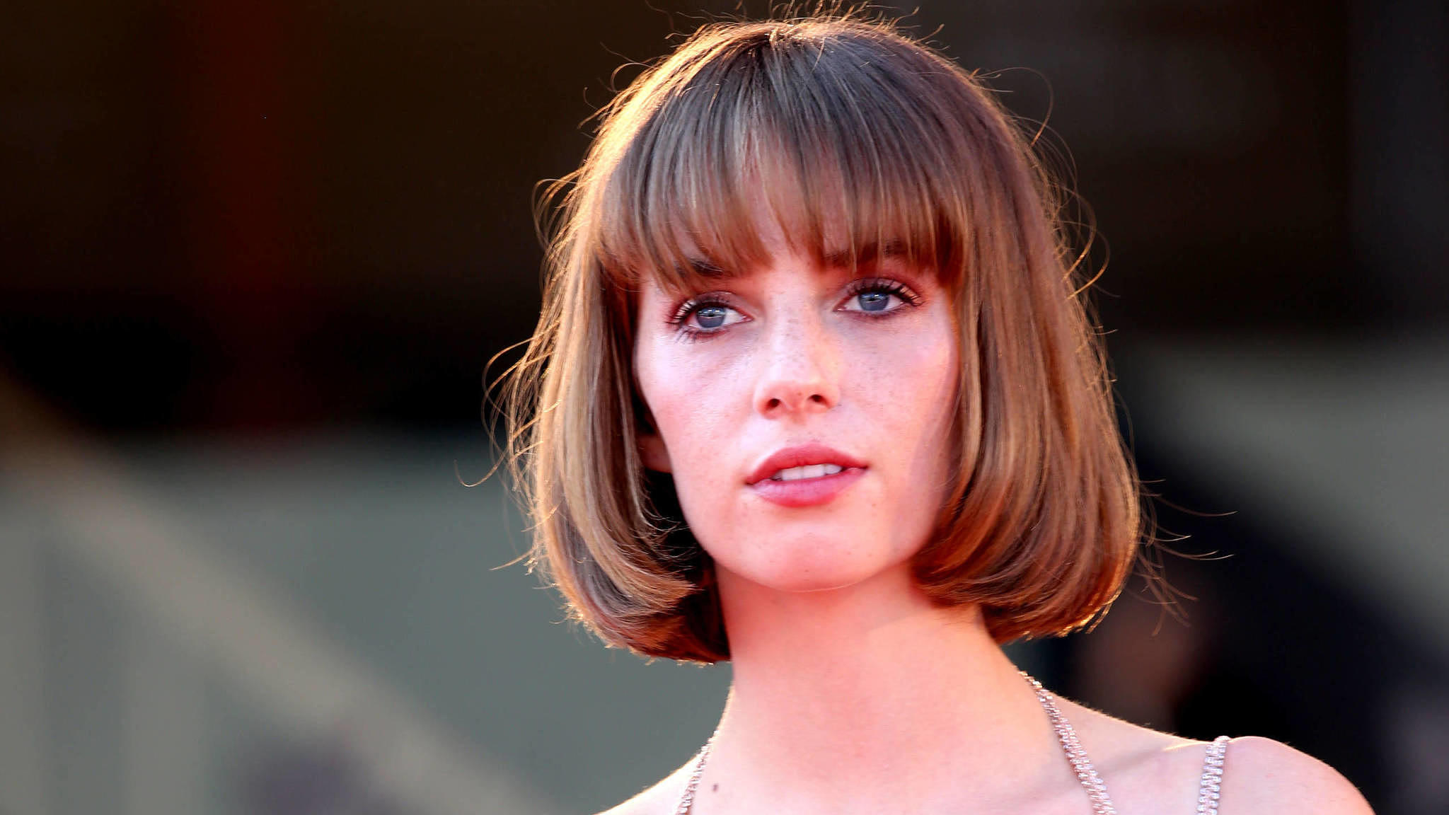 Zum „Stranger Things“-Ende 2025: German Stranger Con mit Millie Bobby ...