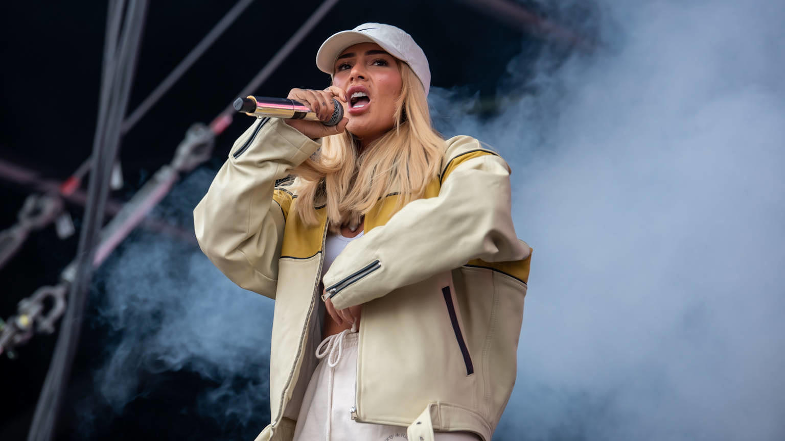 Loredana im Stream: Seitenhiebe gegen Shirin David