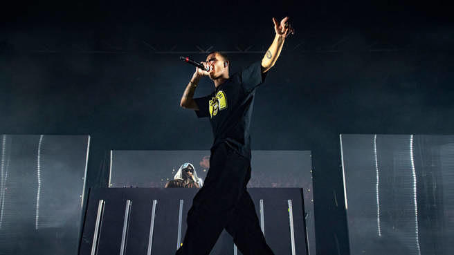 slowthai veröffentlicht Musikvideo zu „Feel Good“ – Fans gefällt sein ...