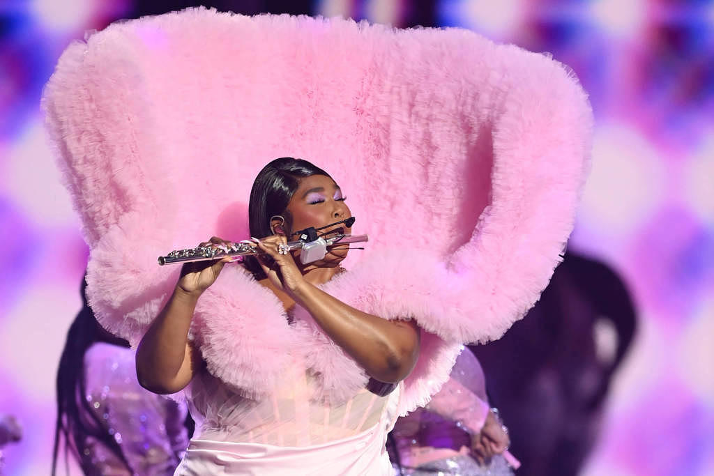 Lizzo covert „Unholy“ von Sam Smith und Kim Petras - Musikexpress