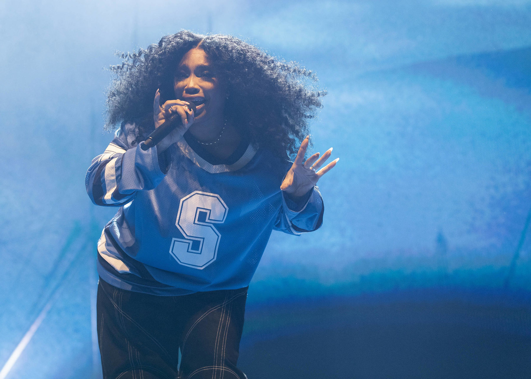 SZA bringt „S.O.S.-Tour“ nach Europa: Tickets, Termine, Vorverkauf ...