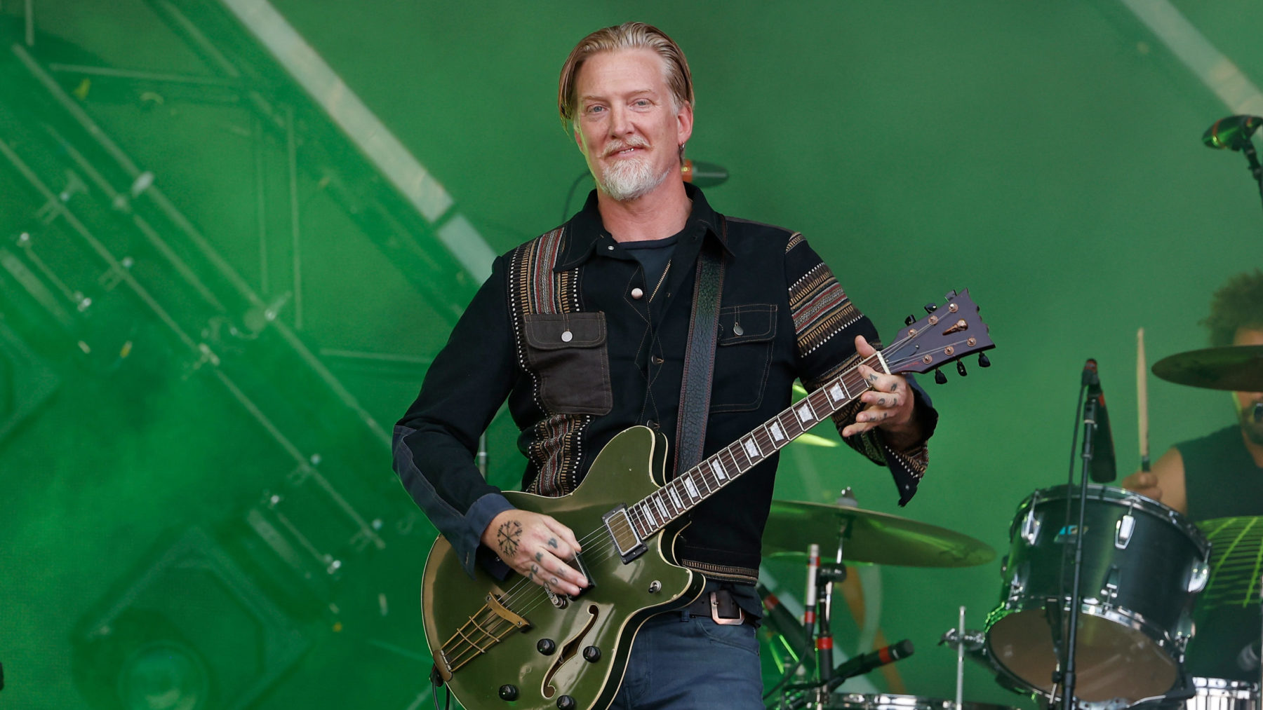 Queens of the Stone Age: Live-Debüt des neuen Songs „Negative Space“