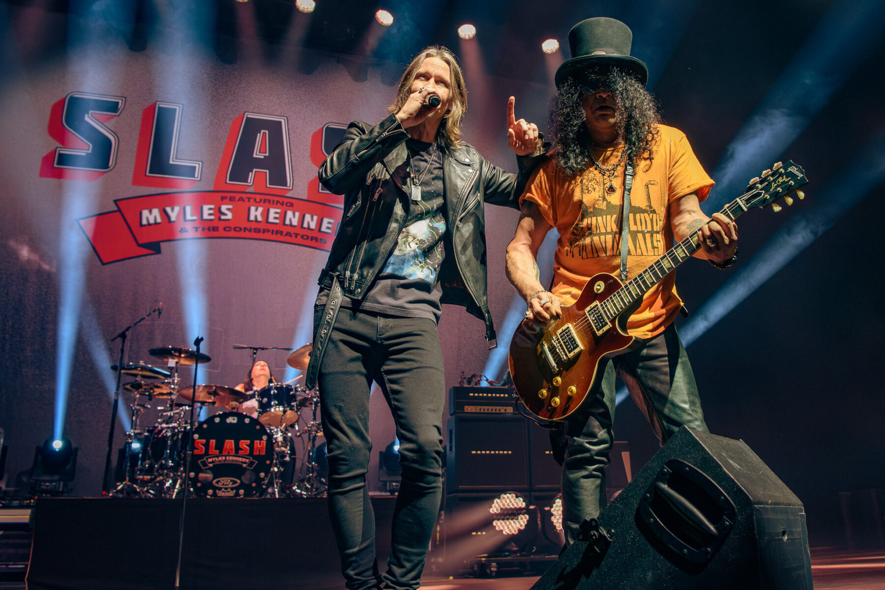 Slash live in Berlin: Virtuosität auf einem unfassbaren Level (Fotos ...