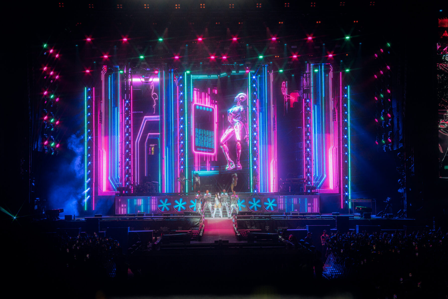 Nicki Minaj - Musikexpress