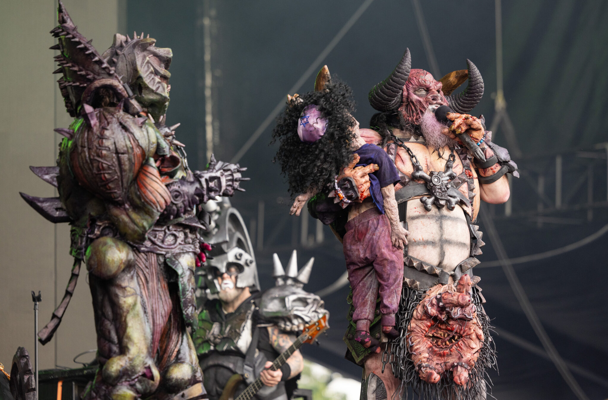 6 Bands, die auch ohne die Originalmitglieder weitermachen